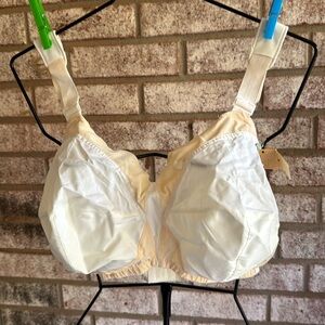 Bestform | Intimates & Sleepwear | Nos Vintage 95s Circle Stitch Bra Sz ...